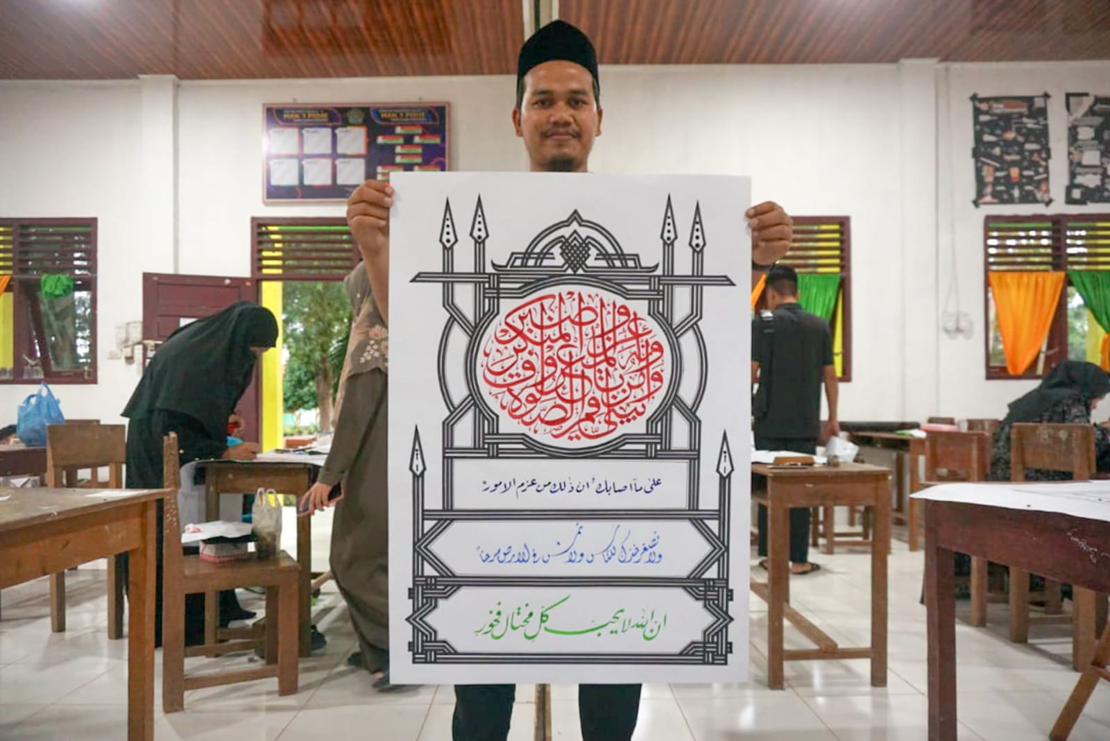 Sepenggal Kisah tentang Sang Juara Bertahan MTQ Pidie di Cabang Kaligrafi